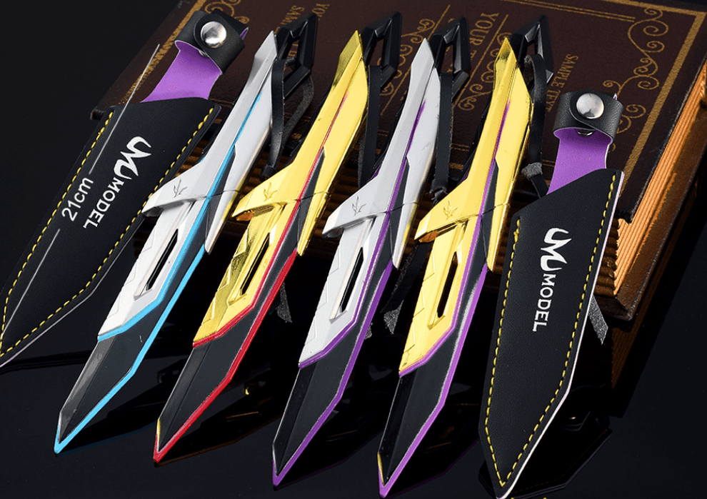 Xerofang Hunter Knife IRL l Valorant Knife Skin Props In Real Life l ...